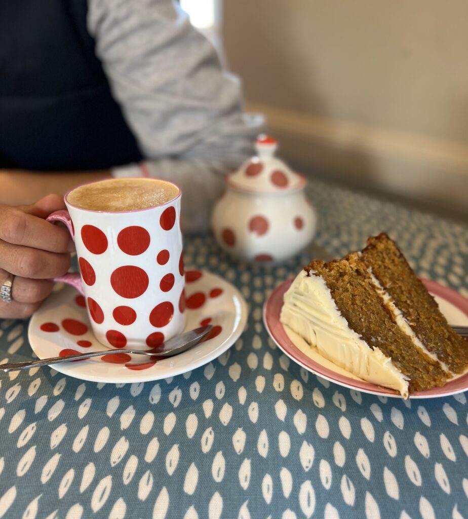 Spotty Mug - Floors Castle